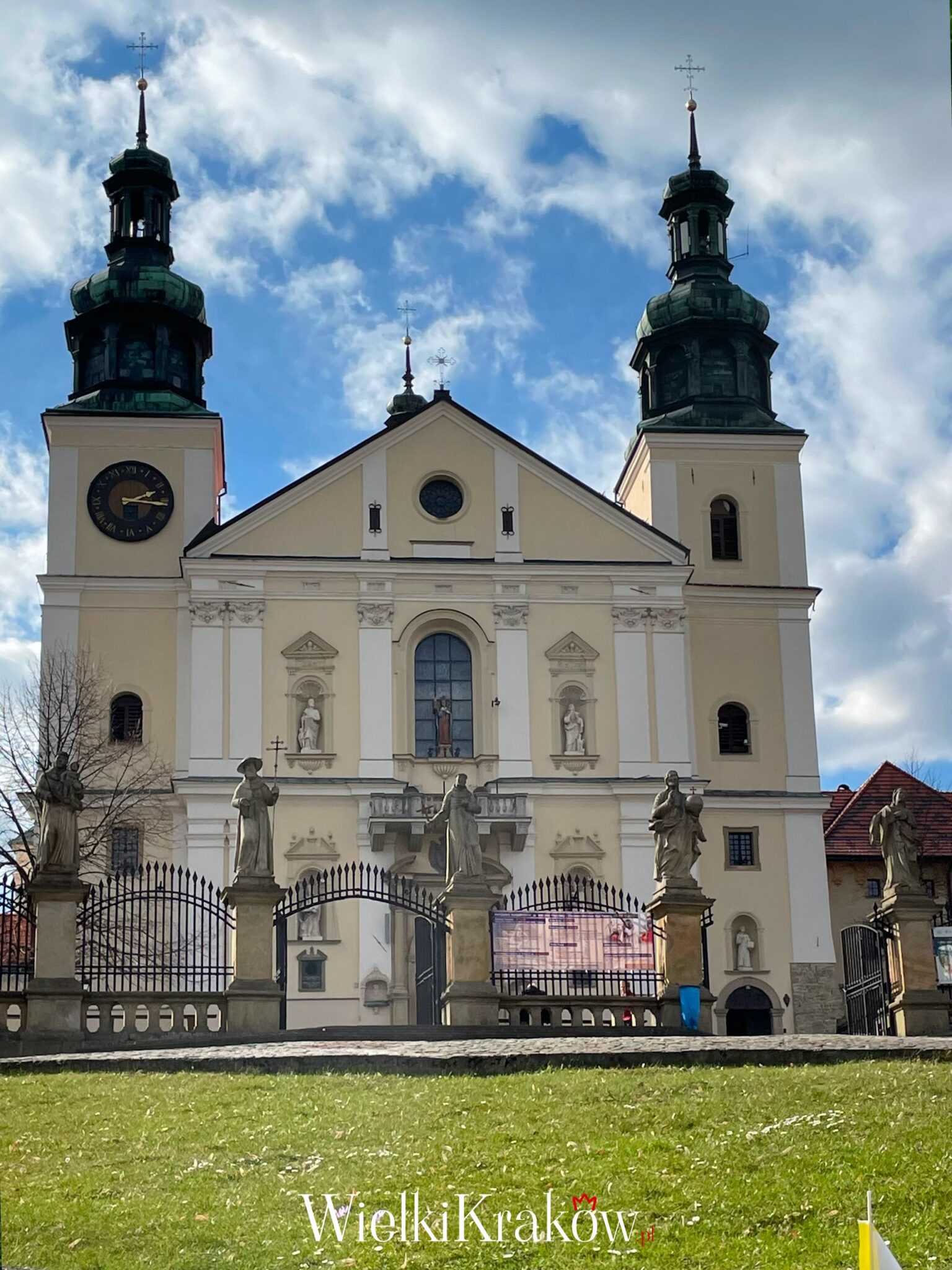 Kalwaria Zebrzydowska godziny mszy. Kiedy są msze w Kalwarii?