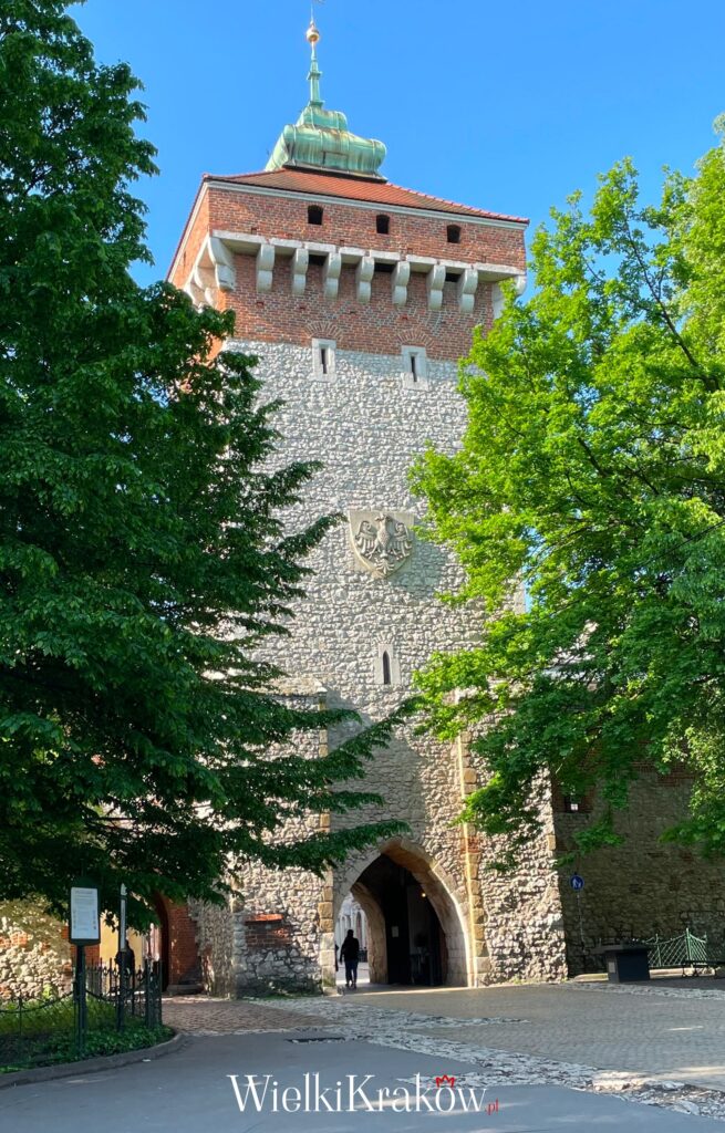 Brama Floriańska w Krakowie. Atrakcje, cennik i ciekawostki