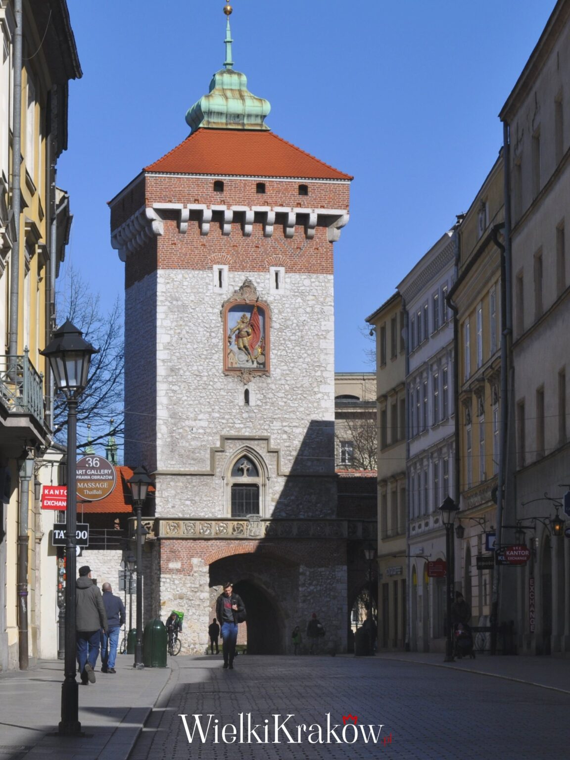Brama Floriańska w Krakowie. Atrakcje, cennik i ciekawostki