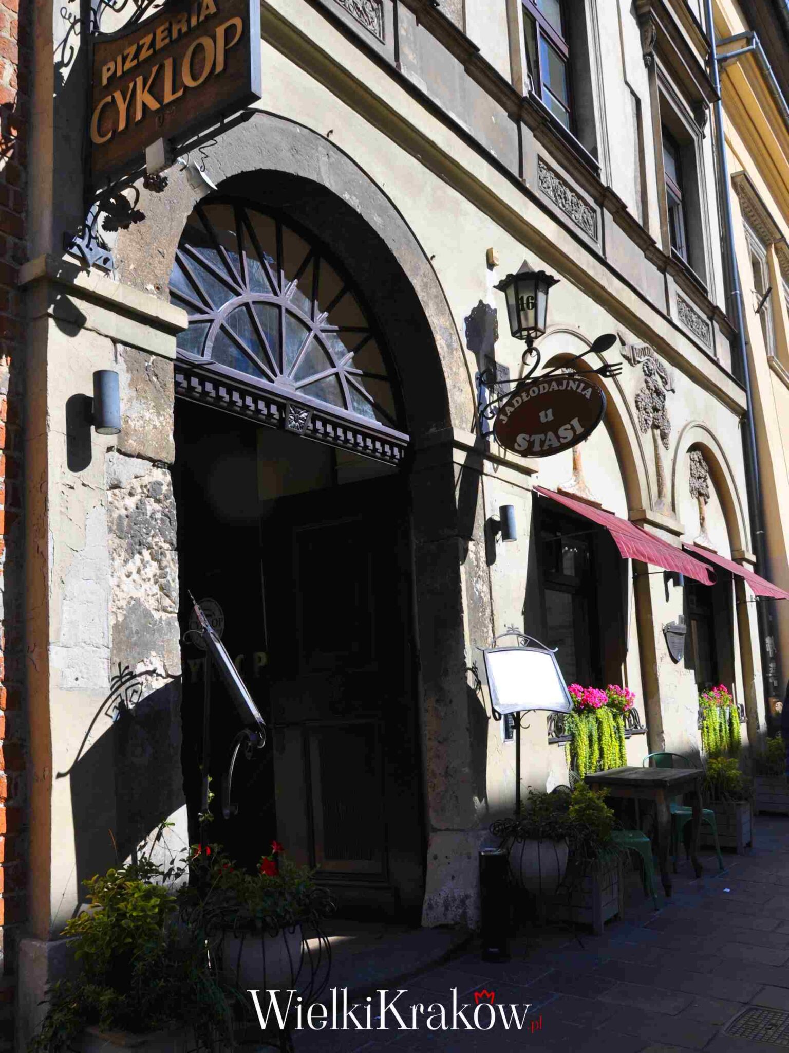 Gdzie tanio i dobrze zjeść w Krakowie? Tanie restauracje